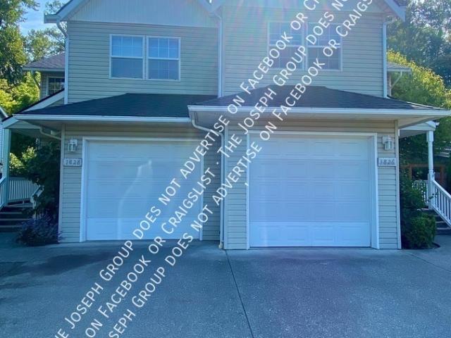 3 BR, 2.5 BA Apartment 1826 Valencia St, Bellingham, WA 98229