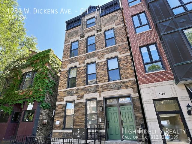 3 BR, 2.5 BA Apartment 1953 W. Dickens Ave. CH, Chicago, IL 60614