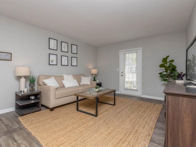 3 BR, 2.5 BA Apartment 1955 Union Pl E 1 Unit 120, Columbia, TN 38401