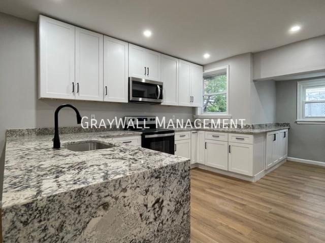 3 BR, 2.5 BA Apartment 1916 73rd Ave, Philadelphia, PA 19138