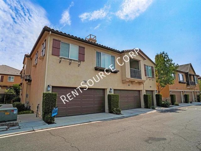 3 BR, 2.5 BA Apartment 19319 Wilson Lane Santa Clarita, CA 91350