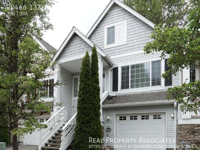 3 BR, 2.5 BA Apartment 20466 137th Ave SE, Kent, WA 98042