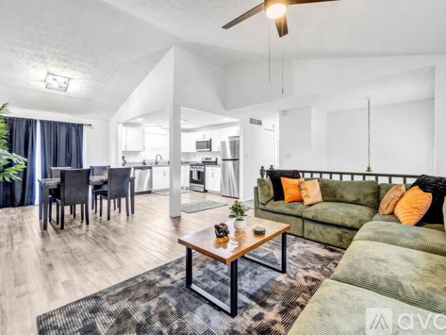 3 BR, 2.5 BA Apartment 2064 Raintree Place, Lithonia, GA 30058