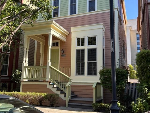 3 BR, 2.5 BA Apartment 2078 Lewis St, Hercules, CA 94547