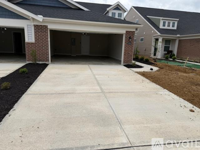 3 BR, 2.5 BA Apartment 2084 Wild Berry Wy, Unit 2084, Batavia, OH 45103