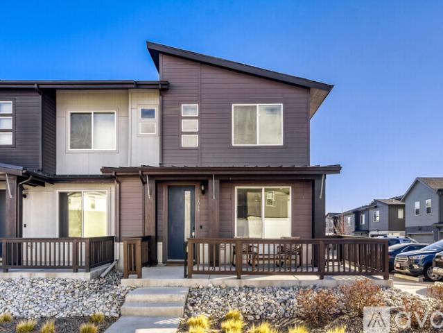 3 BR, 2.5 BA Apartment 2089 South Vance Way, Lakewood, CO 80227