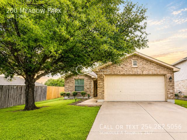 3 BR, 2 BA Apartment 200 Meadow Park, Georgetown, TX 78626