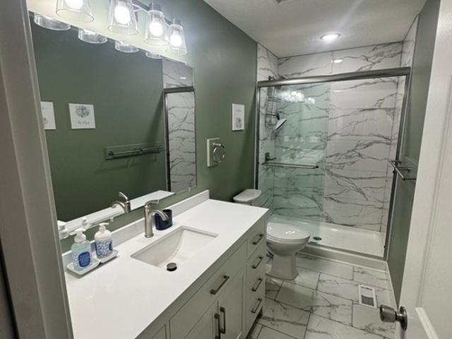 3 BR, 2.5 BA Apartment 2016 Cherry St, Unit 2016, Hurricane, WV 25526