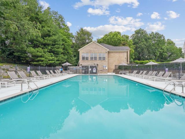 3 BR, 2.5 BA Apartment 201 Orchard Hills Dr Unit 03TH, Jeffersonville, IN 47130