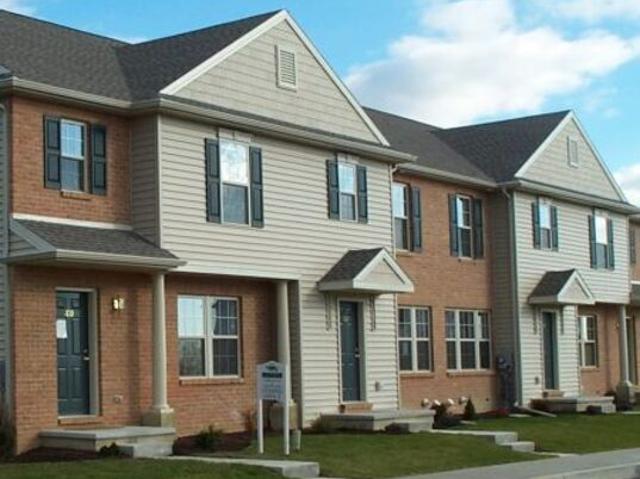 3 BR, 2.5 BA Apartment 214 Landing Circle, Unit 214 Landing Circle, Mountville, PA 17554