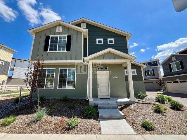 3 BR, 2.5 BA Apartment 21902 38th Pl, Aurora, CO 80019