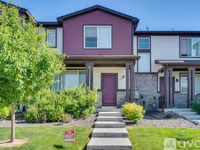 3 BR, 2.5 BA Apartment 21072 East 60th Avenue, Aurora, CO 80019