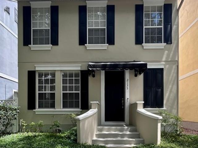 3 BR, 2.5 BA Apartment 2135 Ridgewood Street, Orlando, FL 32803