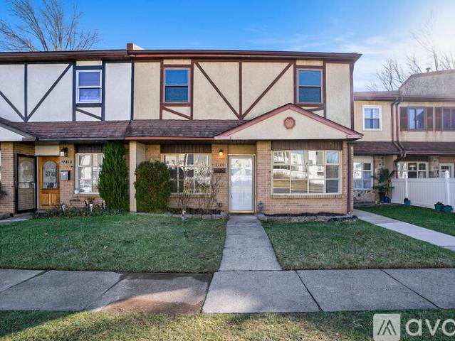 3 BR, 2.5 BA Apartment 2280 Suzann Drive, Unit 2280, Warrington, PA 18976