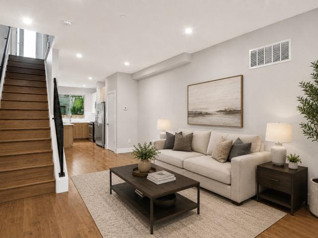 3 BR, 2.5 BA Apartment 2209 Cross St, Philadelphia, PA 19146