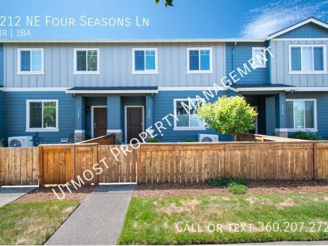 3 BR, 2.5 BA Apartment 2212 NE Four Seasons Ln, Vancouver, WA 98684