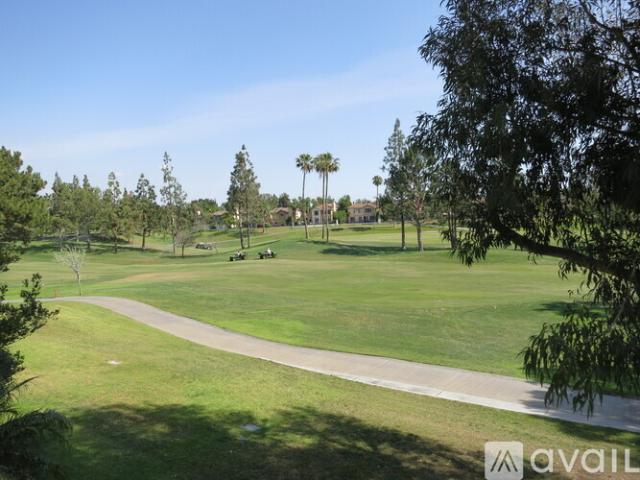 3 BR, 2.5 BA Apartment 2384 Sunningdale Drive, Unit 2384, Tustin, CA 92782