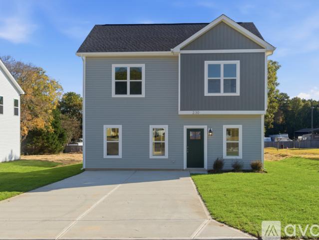 3 BR, 2.5 BA Apartment 230 1st St S, Fort Mill, SC 29708