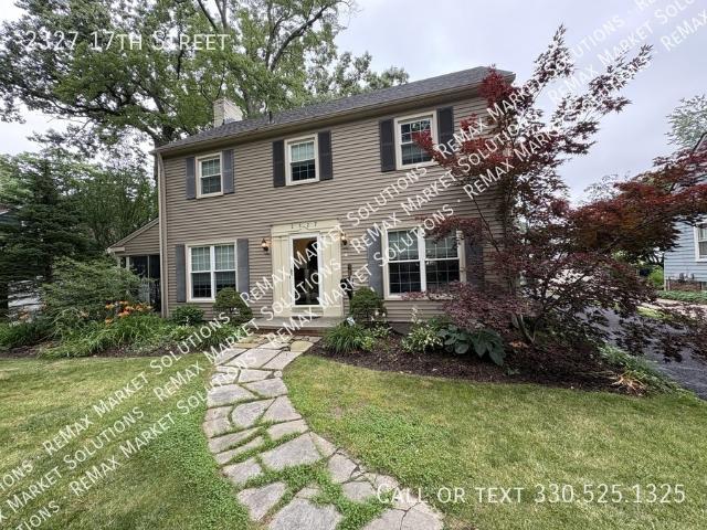 3 BR, 2.5 BA Apartment 2327 17th Street, Cuyahoga Falls, OH 44223