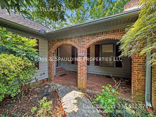 3 BR, 2.5 BA Apartment 2326 Brandt Village Rd, Greensboro, NC 27455