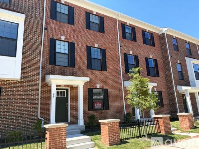 3 BR, 2.5 BA Apartment 23 Clementon Road East, Unit 1, Gibbsboro, NJ 08026