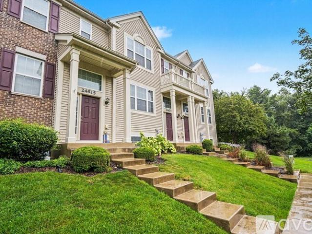3 BR, 2.5 BA Apartment 24617 Patriot Square Dr S, Unit 24617, Plainfield, IL 60544