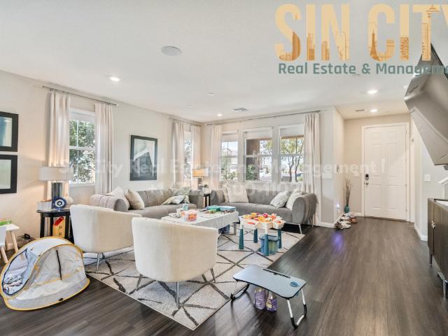 3 BR, 2.5 BA Apartment 2495 Rofrano Place, Henderson, NV 89044
