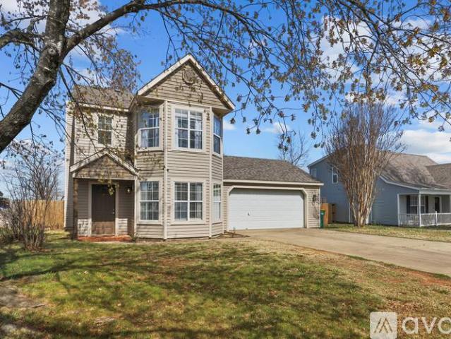 3 BR, 2.5 BA Apartment 2409 West Mulberry Street, Rogers, AR 72758