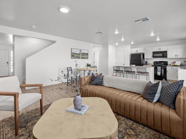3 BR, 2.5 BA Apartment 2540 Lava lane Unit 157, Santa Clara, UT 84765