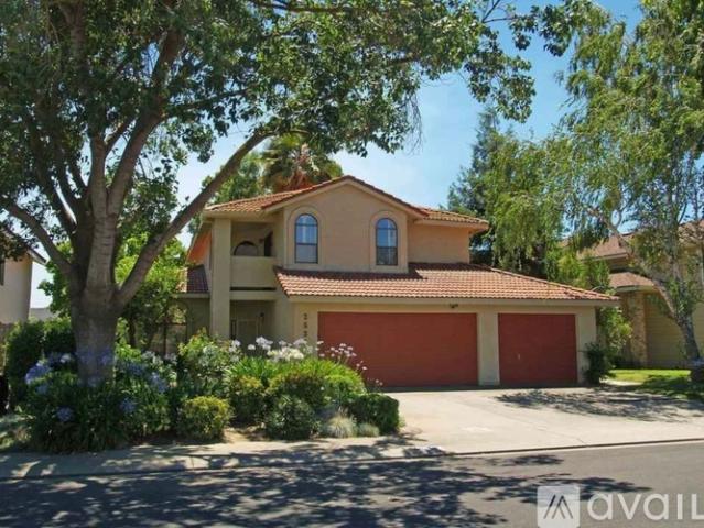 3 BR, 2.5 BA Apartment 2524 Garlandwood Drive, Modesto, CA 95355
