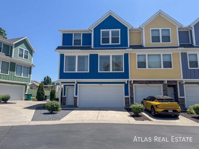 3 BR, 2.5 BA Apartment 2530 N Knights Lane, Layton, UT 84041