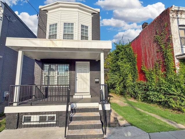 3 BR, 2.5 BA Apartment 265 S Hilton St, Baltimore, MD 21229