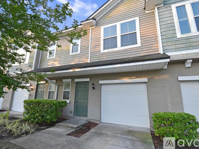 3 BR, 2.5 BA Apartment 266 Moultrie Village Ln, Unit 266, St. Augustine, FL 32086