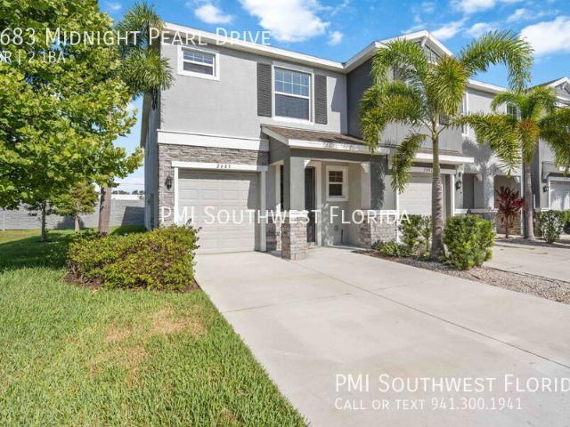 3 BR, 2.5 BA Apartment 2683 Midnight Pearl Drive, Sarasota, FL 34240