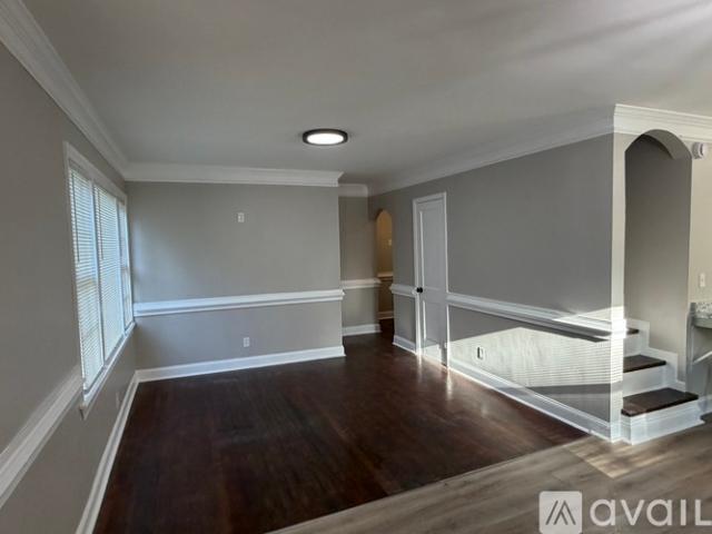 3 BR, 2.5 BA Apartment 274 Maple Street, Hapeville, GA 30354