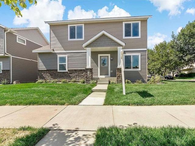 3 BR, 2.5 BA Apartment 2768 Clover Ridge Dr, Chaska, MN 55318
