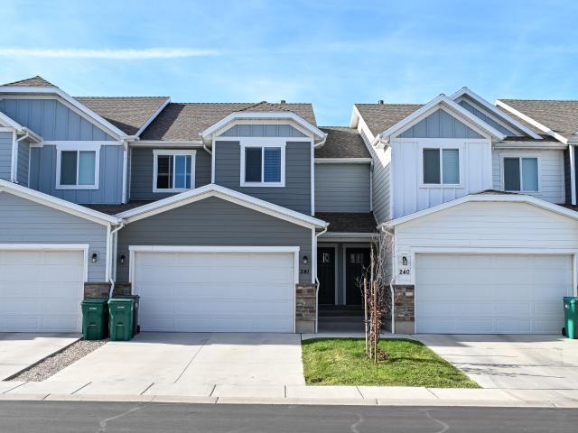 3 BR, 2.5 BA Apartment 2781 W 4140 S #241 1, Roy, UT 84067
