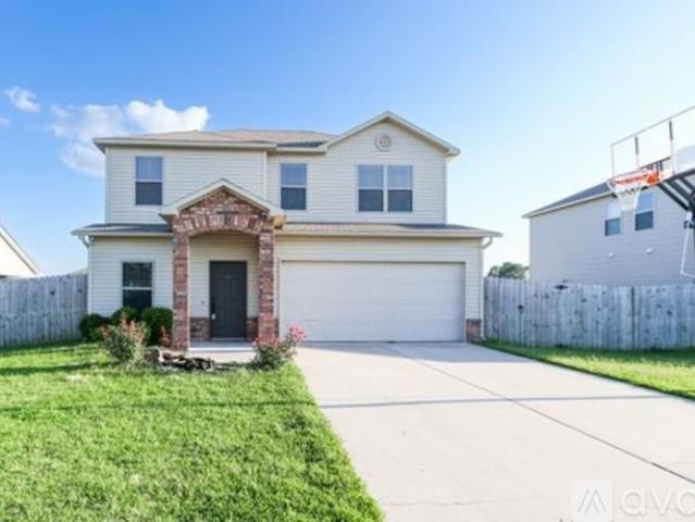 3 BR, 2.5 BA Apartment 2711 Wyandotte Ave, Springdale, AR 72764