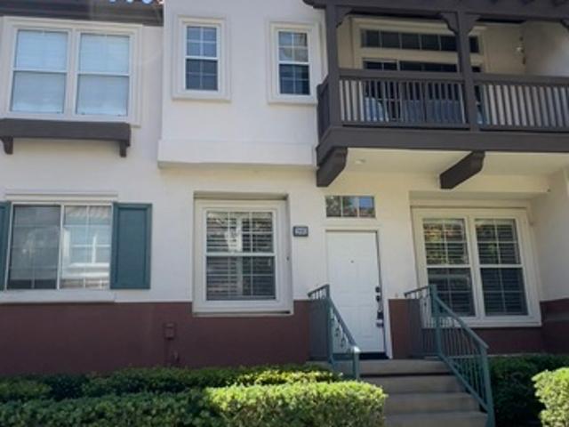 3 BR, 2.5 BA Apartment 2892 Player Ln, Unit 2892, Tustin, CA 92782