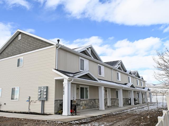 3 BR, 2.5 BA Apartment 2814 W 450 N 6, Tremonton, UT 84337