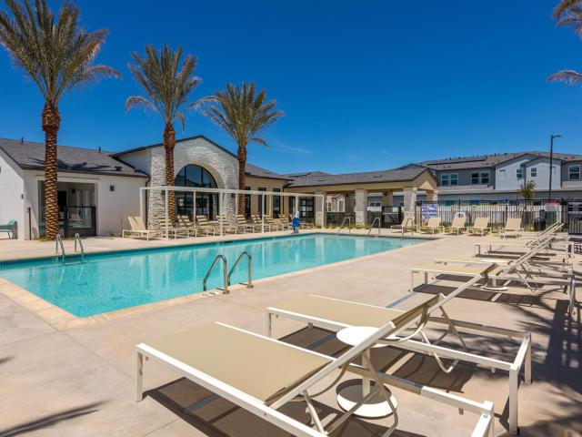 3 BR, 2.5 BA Apartment 2825 West Lancaster Boulevard Unit 1601, Lancaster, CA 93536