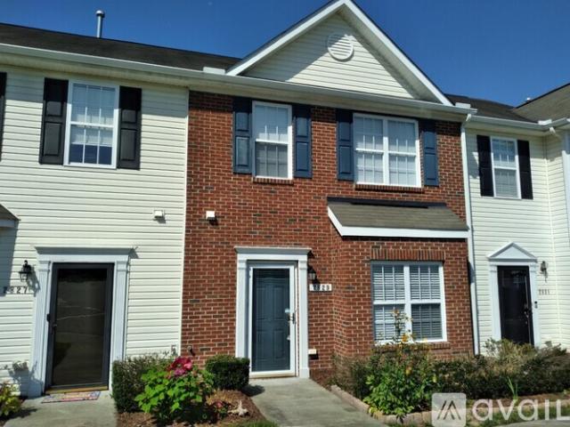 3 BR, 2.5 BA Apartment 2829 Gross Ave, Wake Forest, NC 27587
