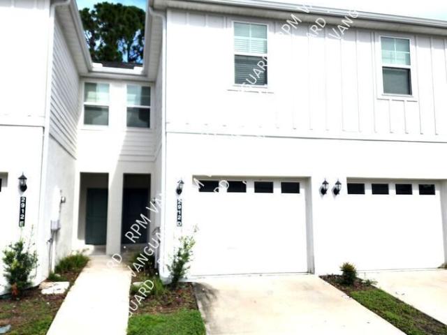 3 BR, 2.5 BA Apartment 2912 Oak Park Way, Orlando, FL 32822