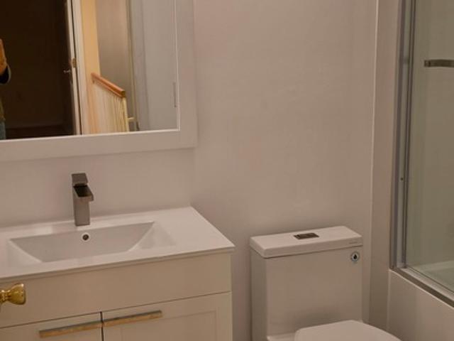 3 BR, 2.5 BA Apartment 2 Puchala Drive, Unit 2, Sayreville, NJ 08859