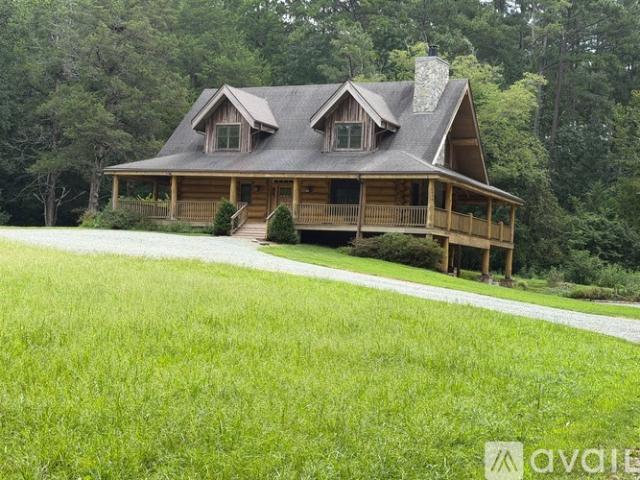 3 BR, 2.5 BA Apartment 3068 Mount Gilead Church Road, Pittsboro, NC 27312