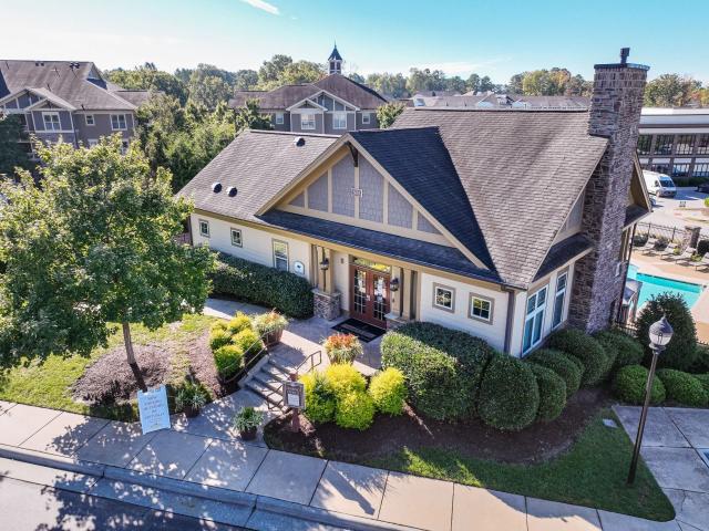 3 BR, 2.5 BA Apartment 300 Cosgrove Avenue Unit T129, Chapel Hill, NC 27514