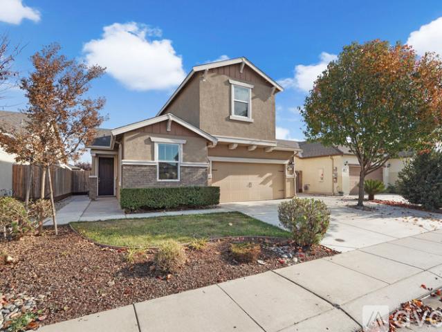 3 BR, 2.5 BA Apartment 3012 Salonie Ct, Modesto, CA 95355