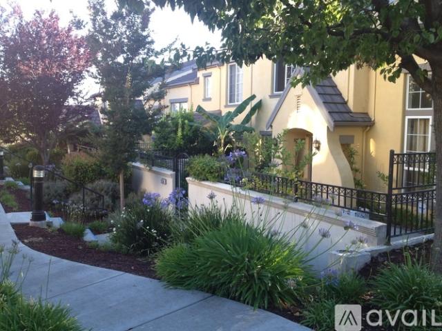 3 BR, 2.5 BA Apartment 3156 Ledoux Court, Unit Ledoux Ct, San Jose, CA 95135