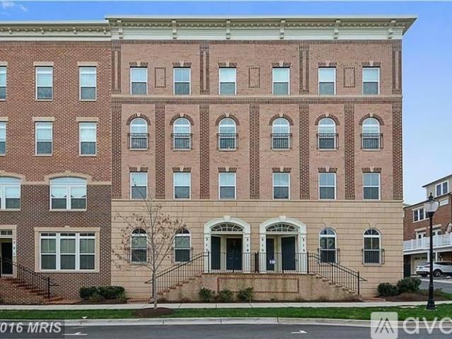 3 BR, 2.5 BA Apartment 319 Community Center Avenue, Unit 319 Community Center Ave, Gaithersburg, MD 20878, Gaithersburg, MD 20878