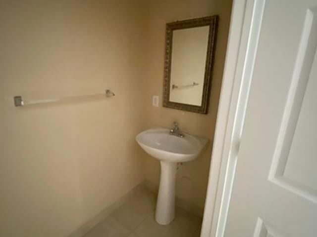 3 BR, 2.5 BA Apartment 3102 NW 24th Way, Unit 0, Oakland Park, FL 33309